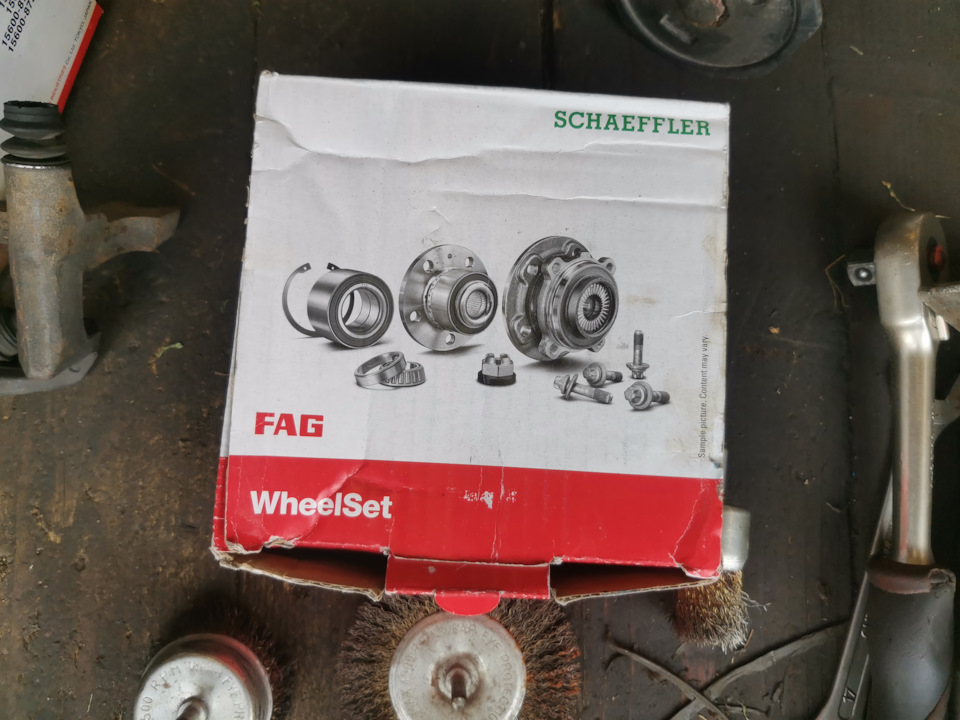 Замена переднего ступичного подшипника — Audi Allroad (C6), 3 л, 2010 ...