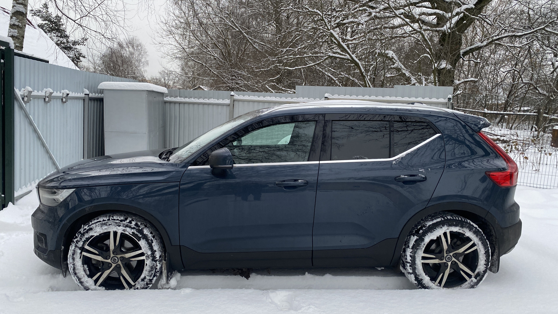 Volvo XC40 2.0 бензиновый 2021 | Вольван на DRIVE2