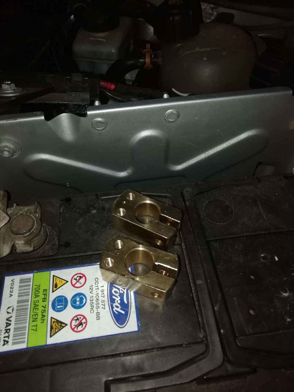 1917577 Аккумулятор 75 Ah (700 A) / 12~ Ford | Запчасти на DRIVE2