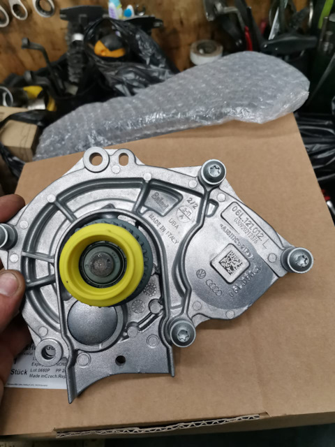 06L121012 Водяной насос + комплект зубчатого ремня VAG | Запчасти на DRIVE2