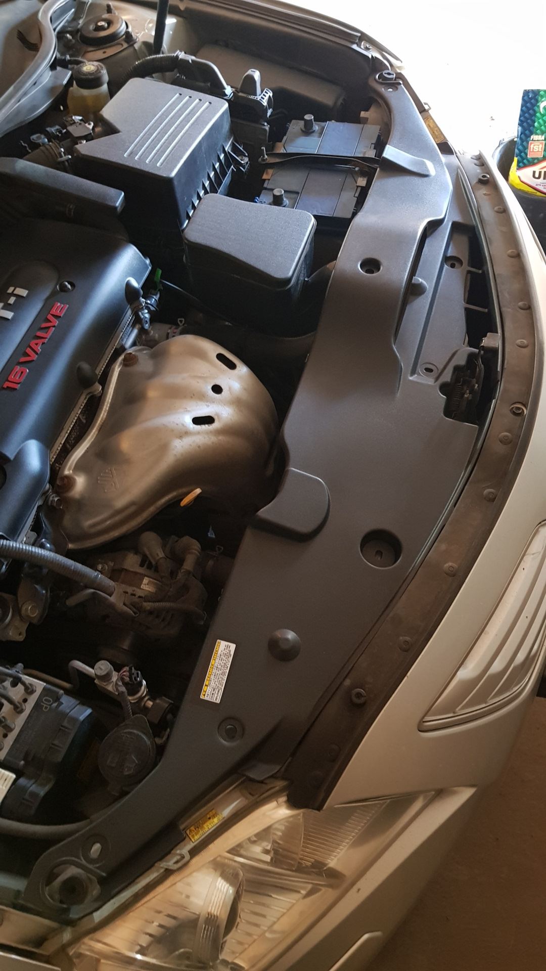 Декоративная накладка радиатора от камри 3,5 — Toyota Camry (XV40), 2,4 ...