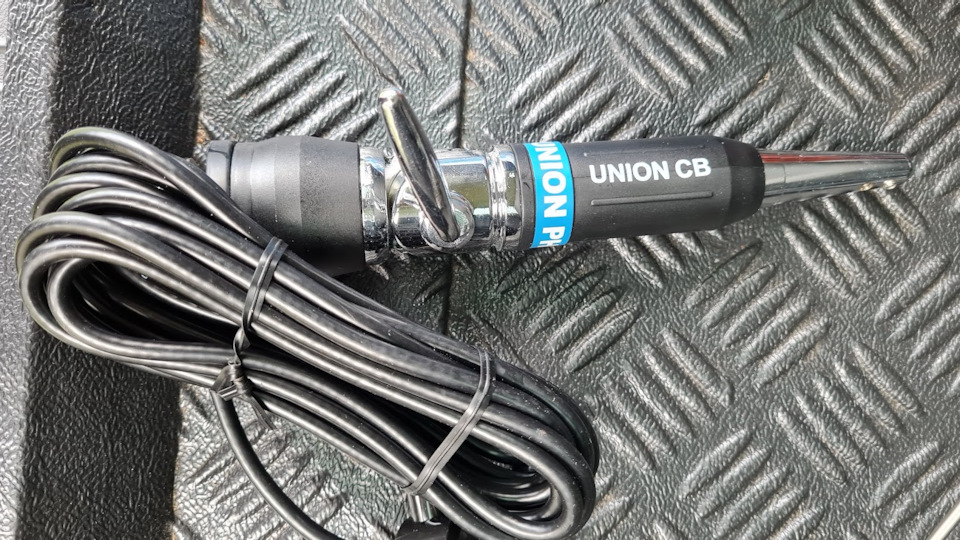 Установка Optim Apollo и антенны Union CB Phobos на VW T5 2013 год. — Volkswagen Caravelle (T5 ...