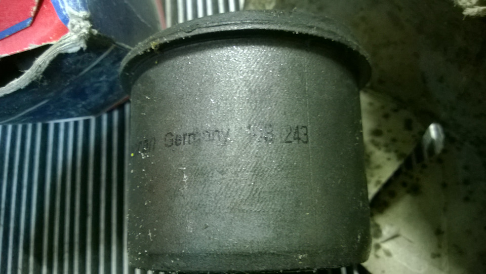 6R0501541A Сайлентблок VAG | Запчасти на DRIVE2