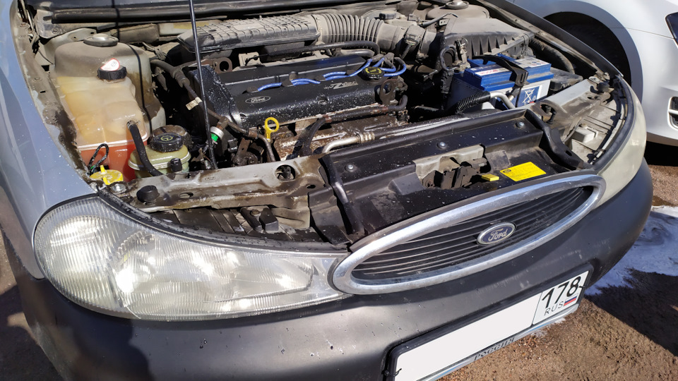 Замена прокладки термостата — Renault Megane II, 1,9 л, 2004 года ...