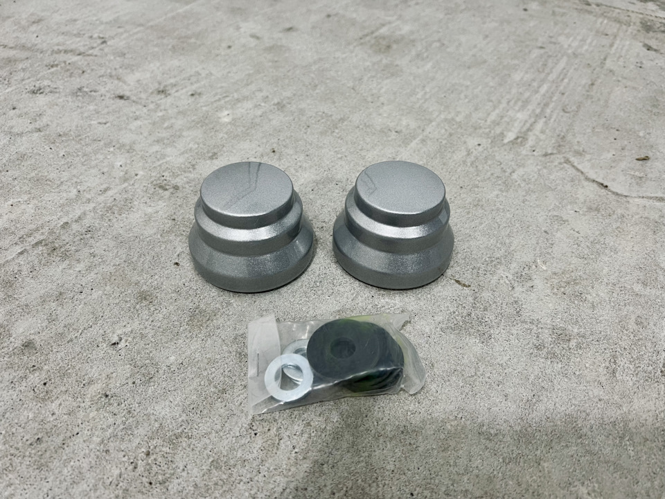OEM Mopar Strut Tower Caps — Dodge Challenger, 6,4 л, 2011 года ...