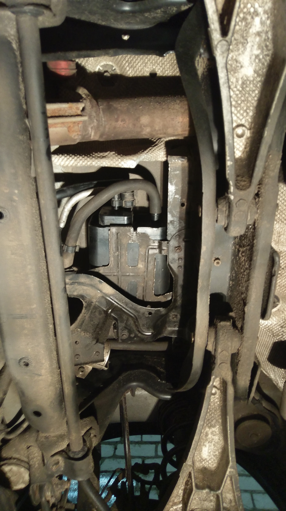 [Абсорбер или заводские не доработки] — Volvo S60 (2G), 2 л, 2013 года ...