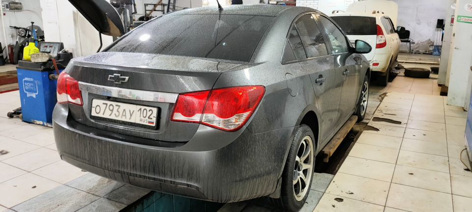 #256 Замена заднего правого ступичного подшипника Miles DB83053 — Chevrolet Cruze (1G), 1,6 л ...