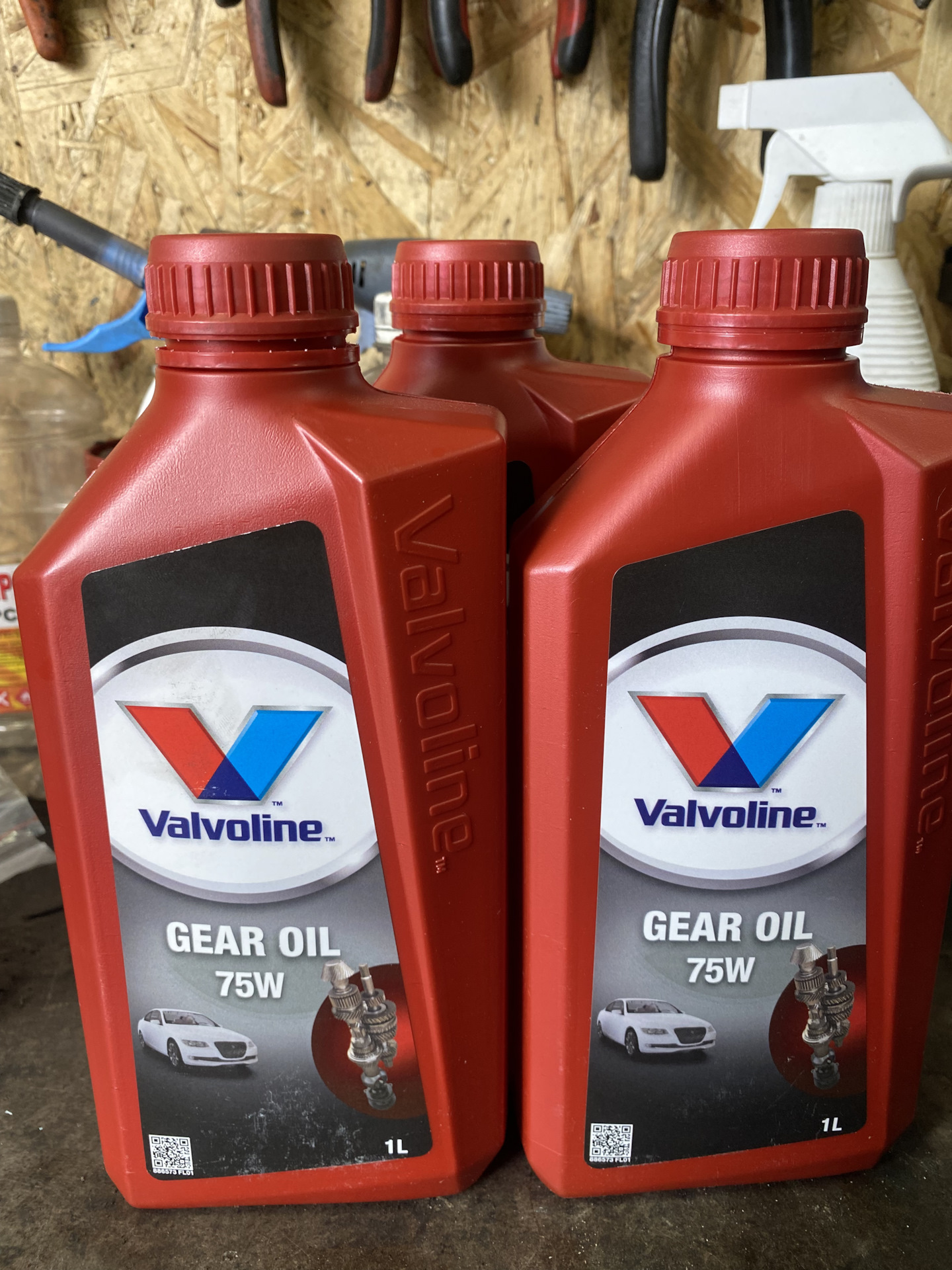 Защита двигателя, подкрылки. Замена масла в коробке — Ford Focus ST II ...