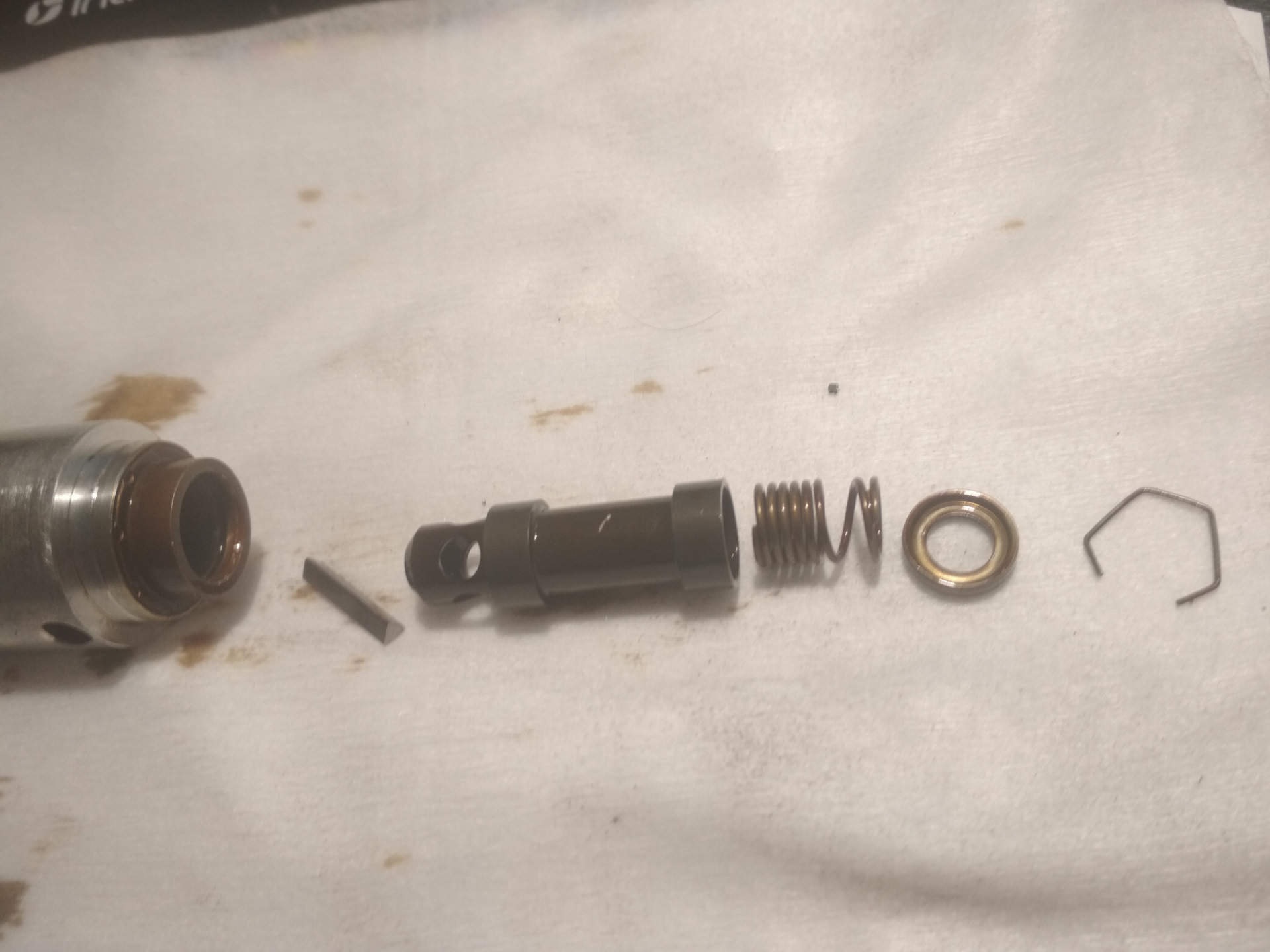 Соленоид VVT. Разборка не в Токио. — Volvo S40 (2G), 2,4 л, 2008 года ...