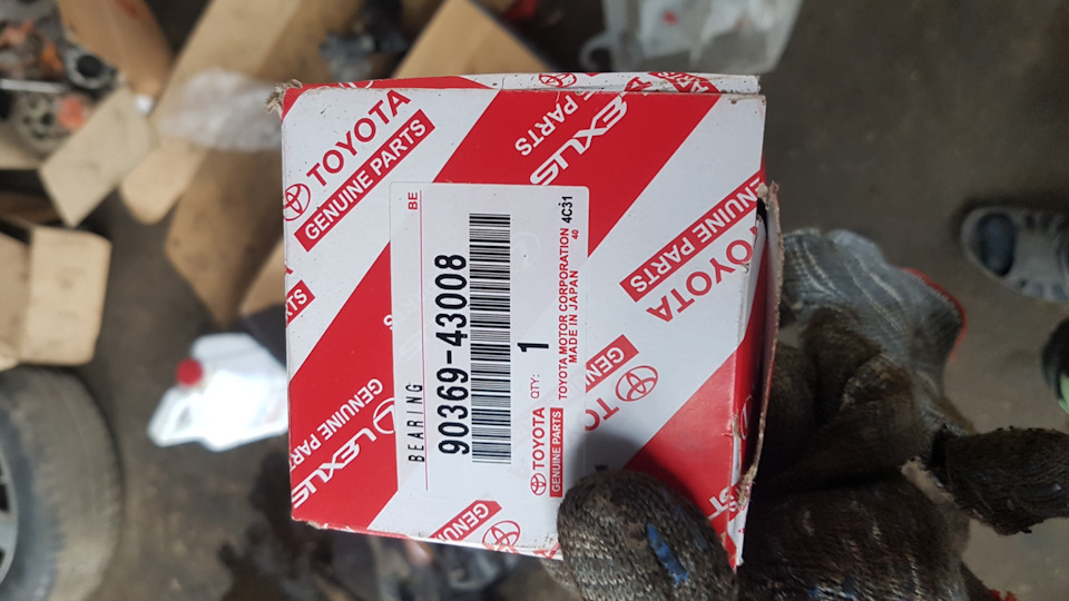 Замена передних ступичных подшипников — Toyota Mark II Blit, 3 л, 2003 ...