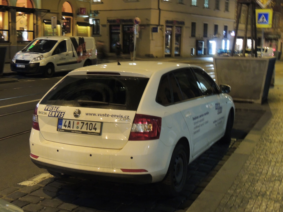 Рай Skodaвода или на чем ездят в Праге — Skoda Octavia A7 Mk3, 1,4 л ...