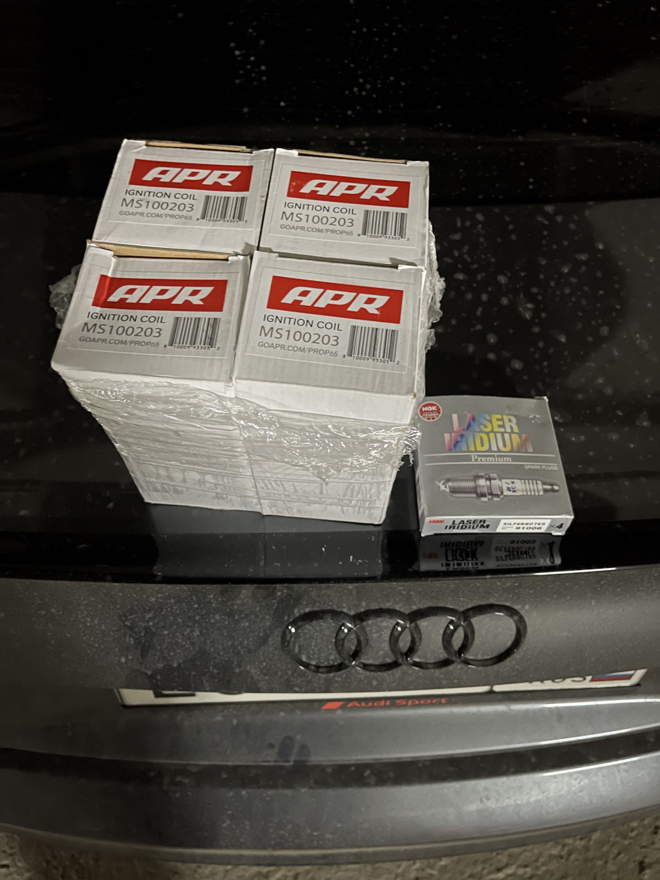 APR катушки и свечи NGK 91006 SILFER8C7ES — Audi A5 (1G), 2 л, 2016 ...