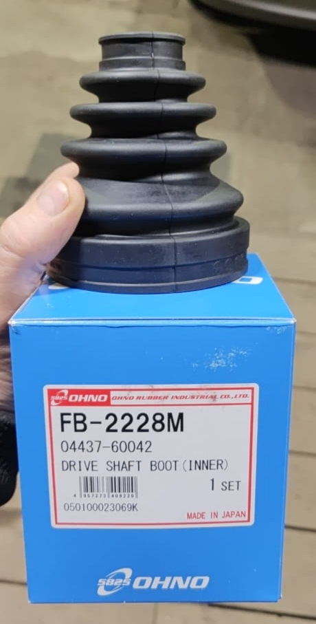 Пыльник привода внутренний, замена — Toyota Land Cruiser Prado 120 ...