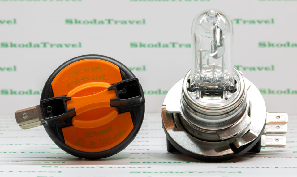 # 131 Новые галогеновые фары на Skoda Rapid — Skoda Rapid (1G), 1,6 л ...