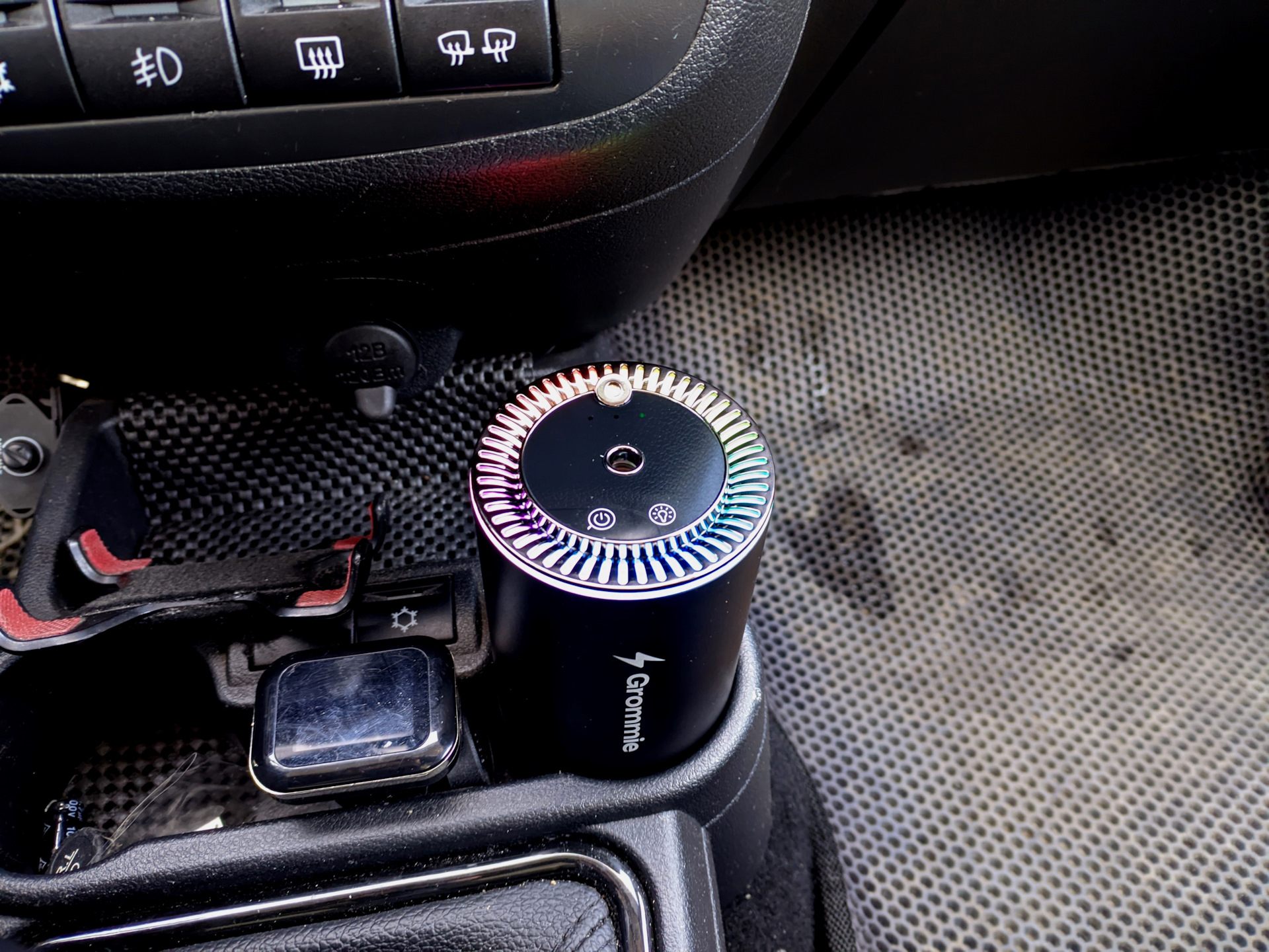 Умный ультразвуковой ароматизатор Grommie с подсветкой и звездным небом (2025) — Lada Гранта ...