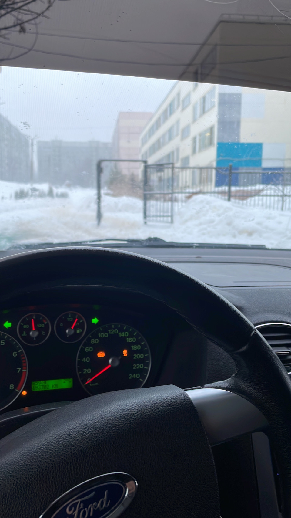 ESP и ABS в Ford Focus 2 — Ford Focus Hatchback II, 1,8 л, 2006 года ...