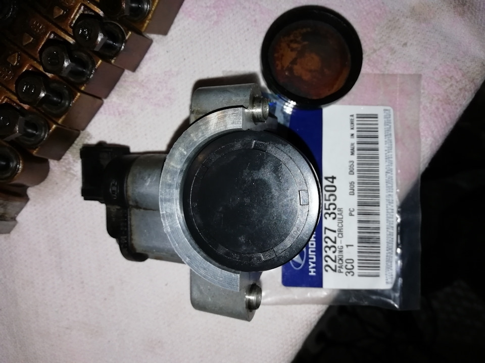 Замена маслосъёмных колпачков — Hyundai Accent (2G), 1,5 л, 2006 года ...