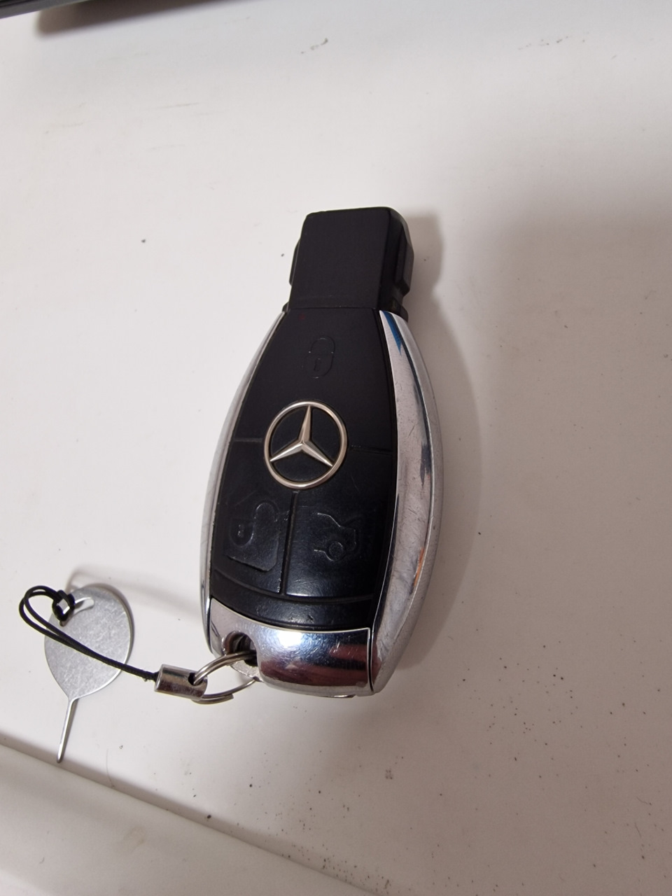 Ключ рыбка — Mercedes-Benz C-Class (W204), 2,1 л, 2008 года | своими ...