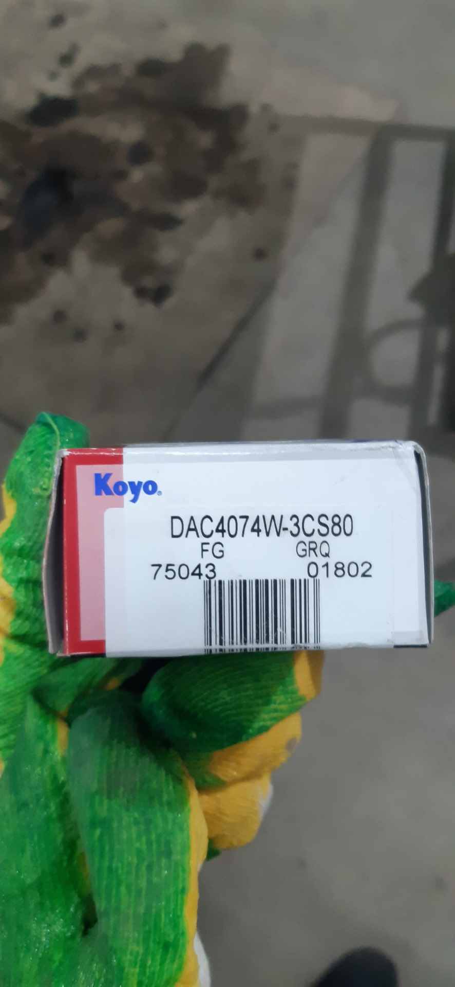 Замена переднего левого ступичного подшипника — Toyota Corolla RunX, 1 ...