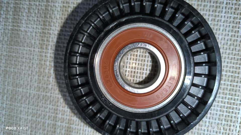 Ролики приводного ремня — Mercedes-Benz B-Class (W245), 1,7 л, 2011 ...