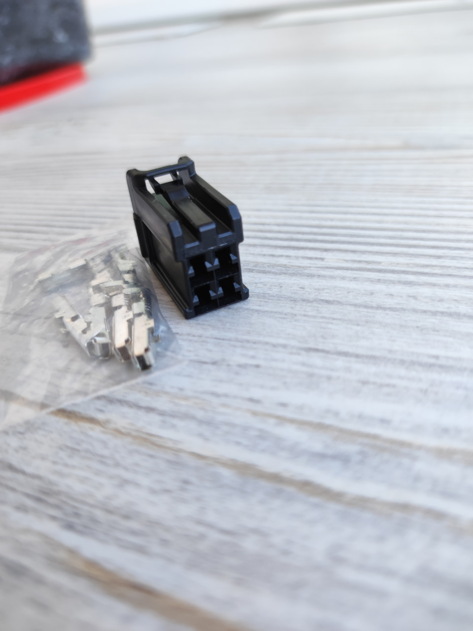 остатки былой роскоши — Toyota RAV4 (IV), 2 л, 2015 года | запчасти ...