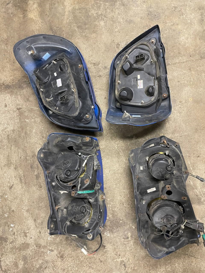 Комплект оптики Morette для GD 03-05 на Subaru Impreza WRX STI (GD ...