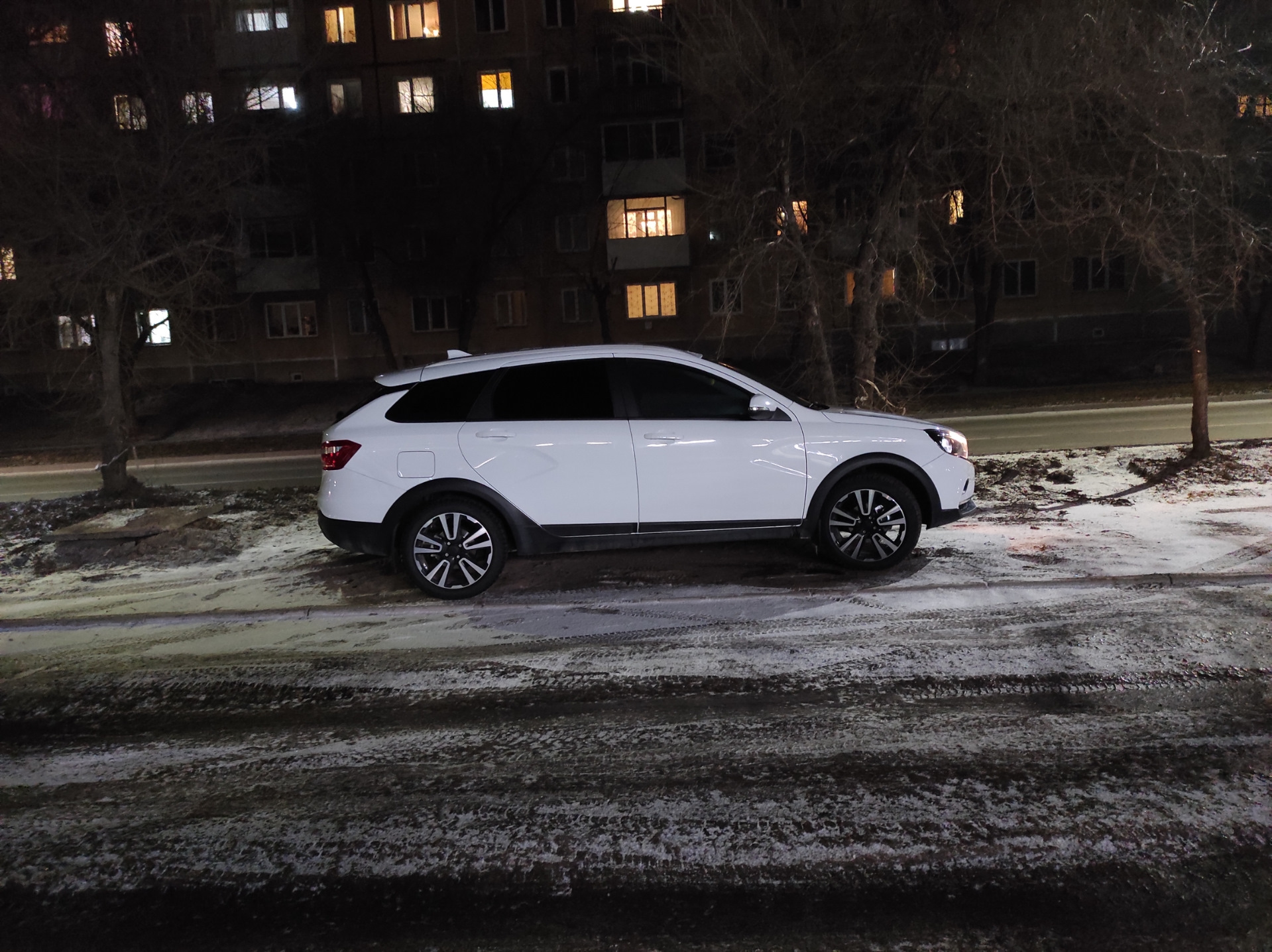 Подписался/отписался — Lada Vesta SW Cross (1G), 1,8 л, 2021 года ...