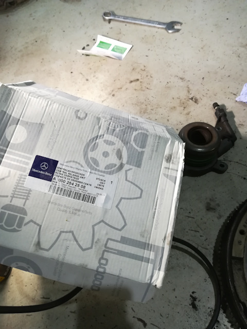 A0002542508 Подшипник выжимной сцепления Mercedes | Запчасти на DRIVE2