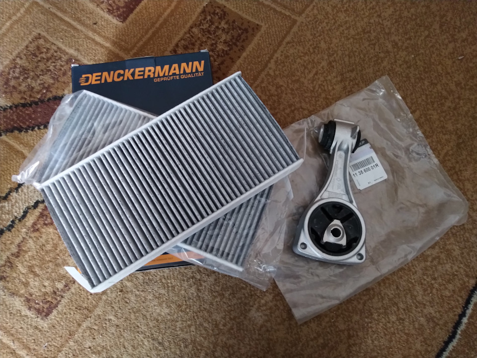 Замена салонных фильтров и попытка замены подушки двигателя — Renault ...