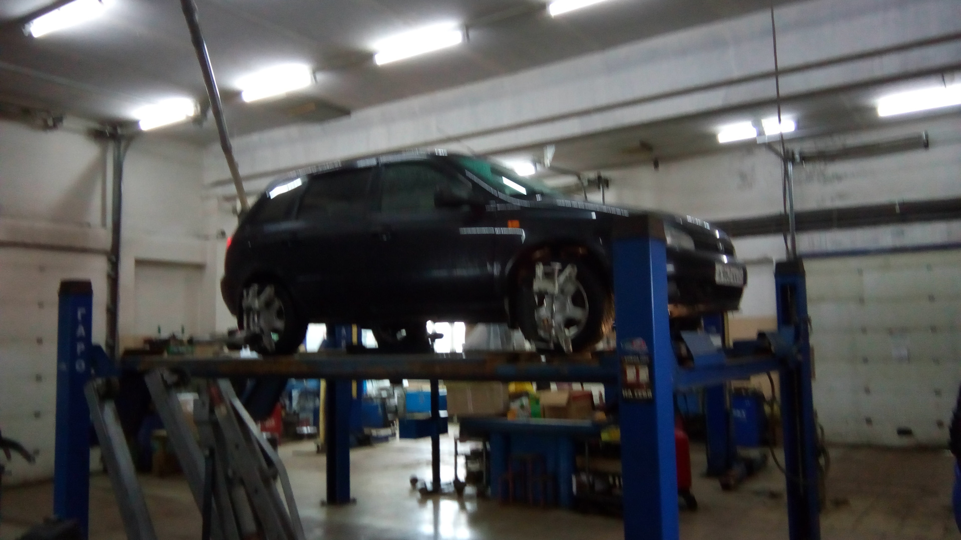 Фильтр салона, гипоаллергенный — Volvo XC60 (1G), 2,4 л, 2011 года ...