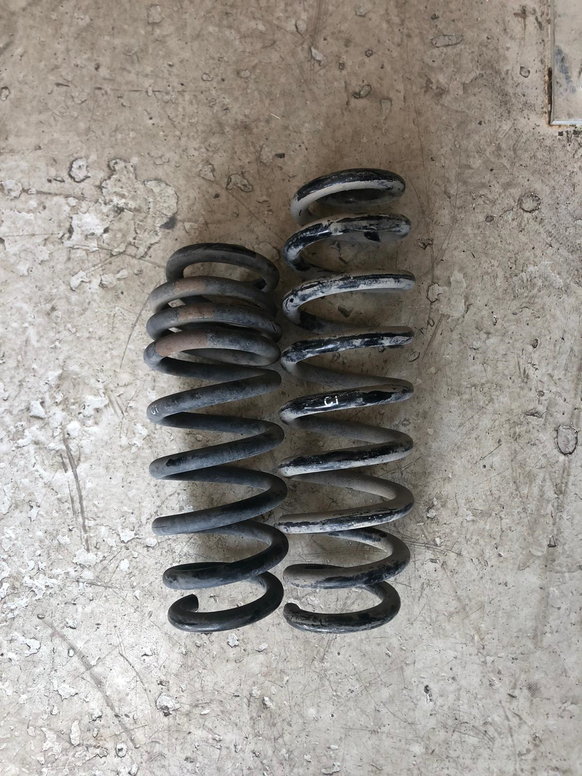 Original springs are installed. — BMW 3 series Coupe (E92), 2 л, 2009 ...