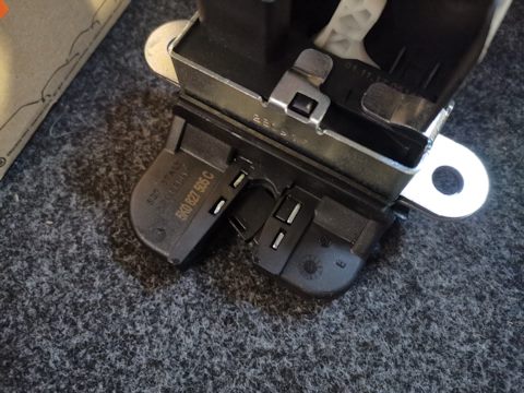 5K0827505C VAG | Запчасти на DRIVE2