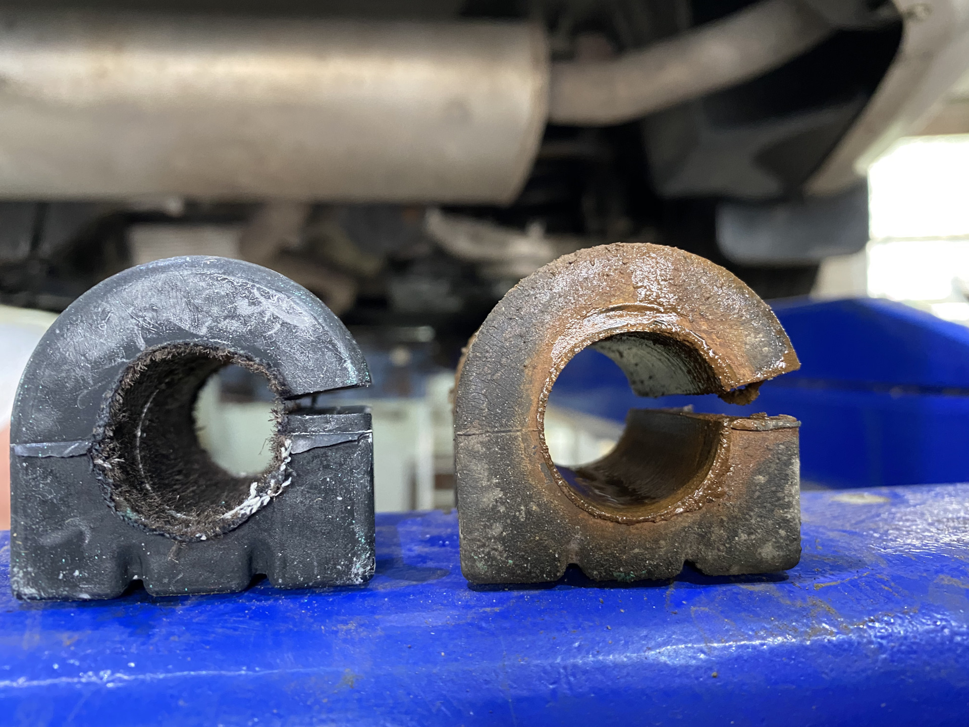 Замена втулок стабилизатора Мондео 5 — Ford Mondeo V, 2 л, 2016 года ...