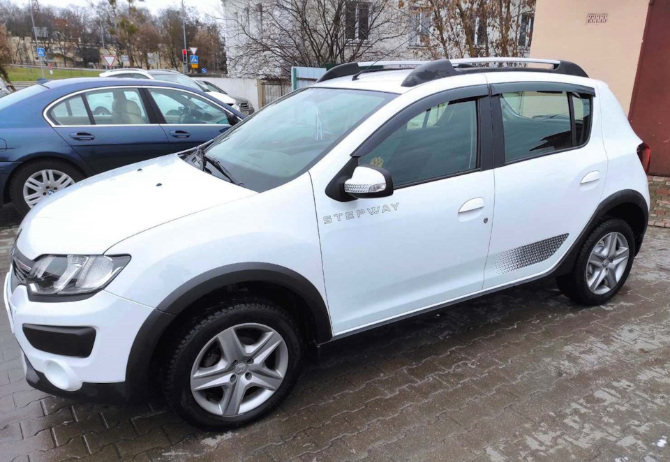 Эффективная защита ковролина — Renault Sandero Stepway (2G), 1,6 л ...