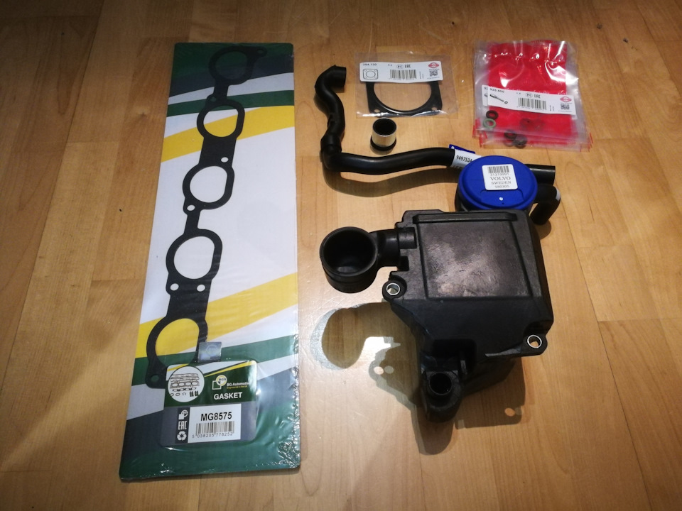 Замена системы ВКГ (вентиляции картерных газов) — Volvo V70 II, 2,4 л ...