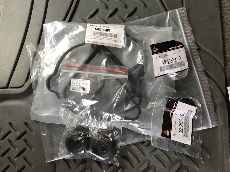 Замена Прокладки клапанной крышки — Mitsubishi Delica (L400), 2,8 л ...