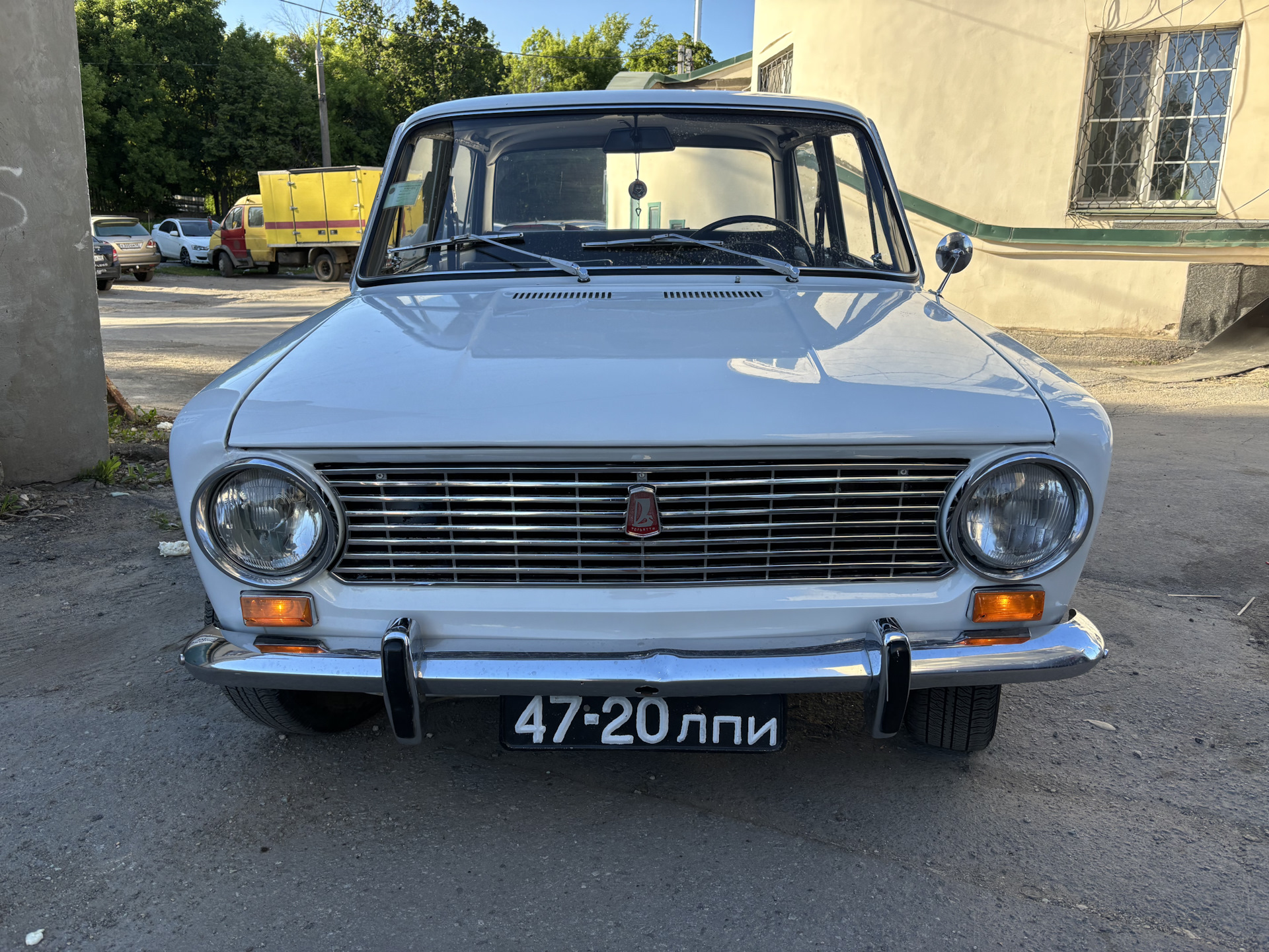 Новая эмблема — Lada 2101, 1,2 л, 1973 года | запчасти | DRIVE2
