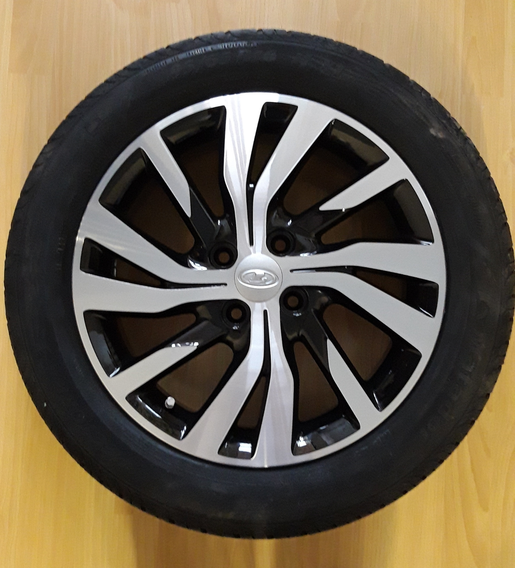 Matador MP-47 Hectorra 3 — Lada Vesta (1G), 1,6 л, 2019 года | шины ...