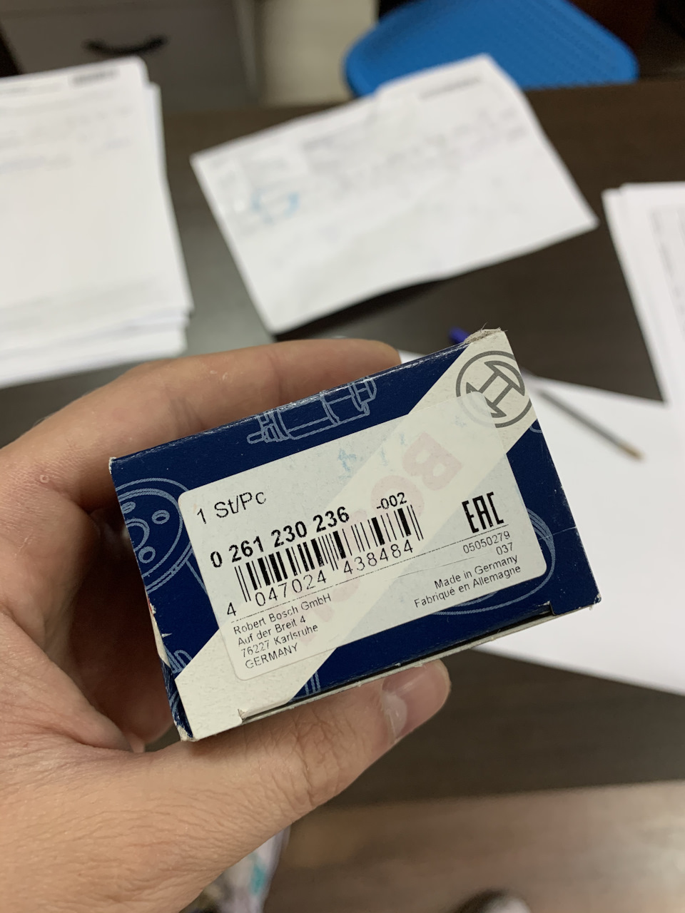 Замена датчика давления топлива — Volvo S40 (2G), 2,4 л, 2005 года ...