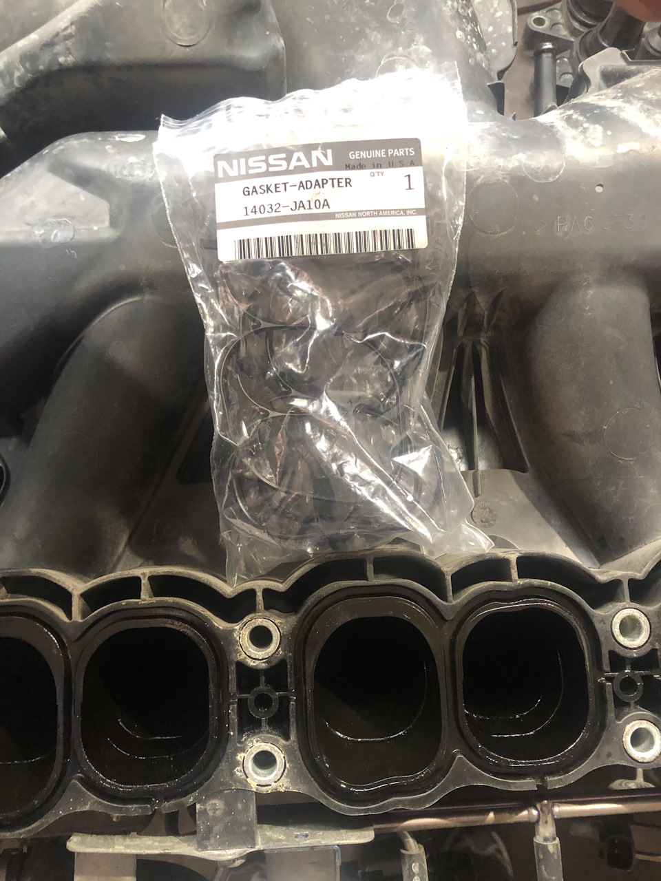 14032JA10A Прокладка впускного коллектора / gasket- NISSAN INFINITI ...