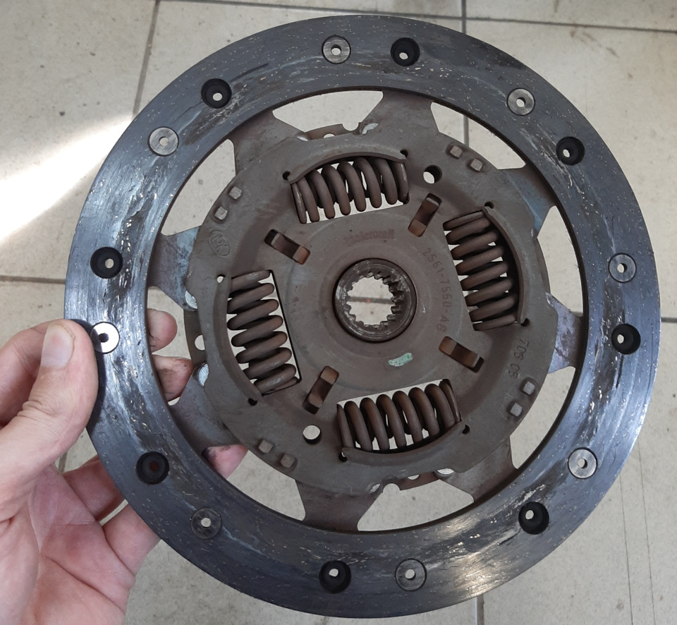 🔧 Сцепа, термостат, стойки стабилизатора и опора КПП. — Ford Fiesta (Mk ...