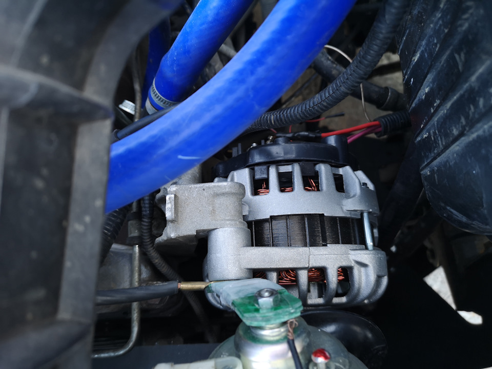 Установка генератора BOSСH 110A! — Chevrolet Niva (1G), 1,7 л, 2012 ...