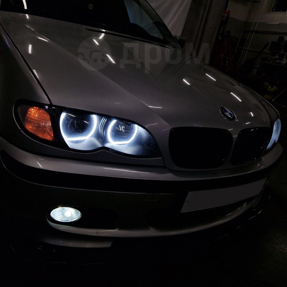 Ангельские глазки TAU tech в фары BMW e46 седан рестайлинг. F-стиль ...
