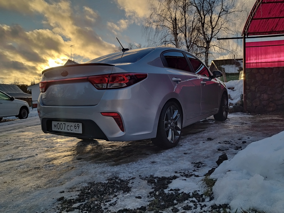 Колеса R 17 — KIA Rio (4G), 1,6 л, 2020 года | фотография | DRIVE2