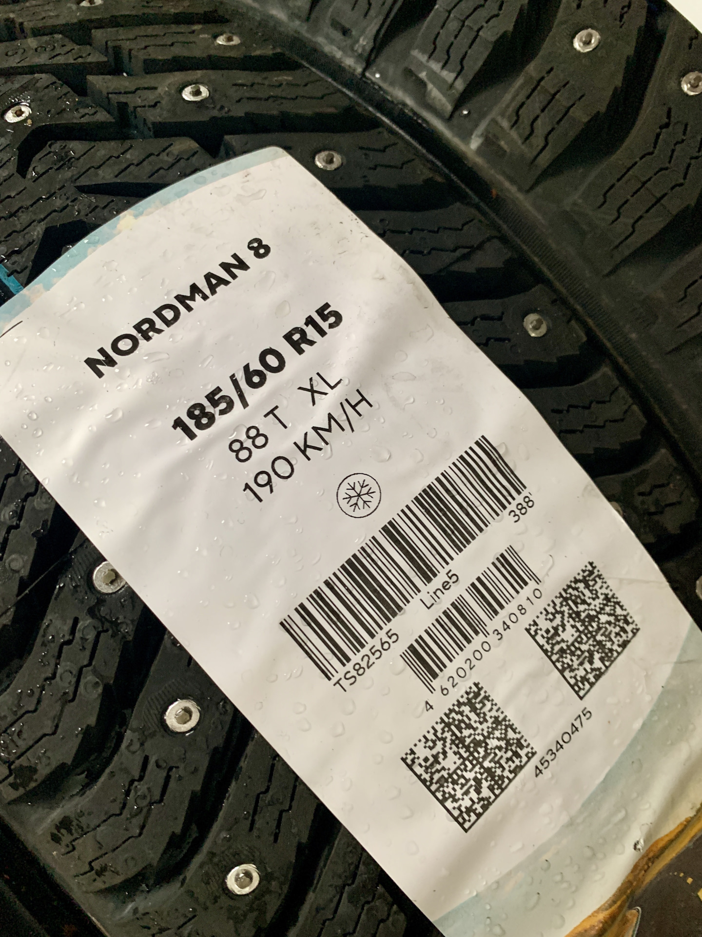 Переобувка (зима) — Volkswagen Polo Sedan, 1,6 л, 2016 года | колёсные диски | DRIVE2