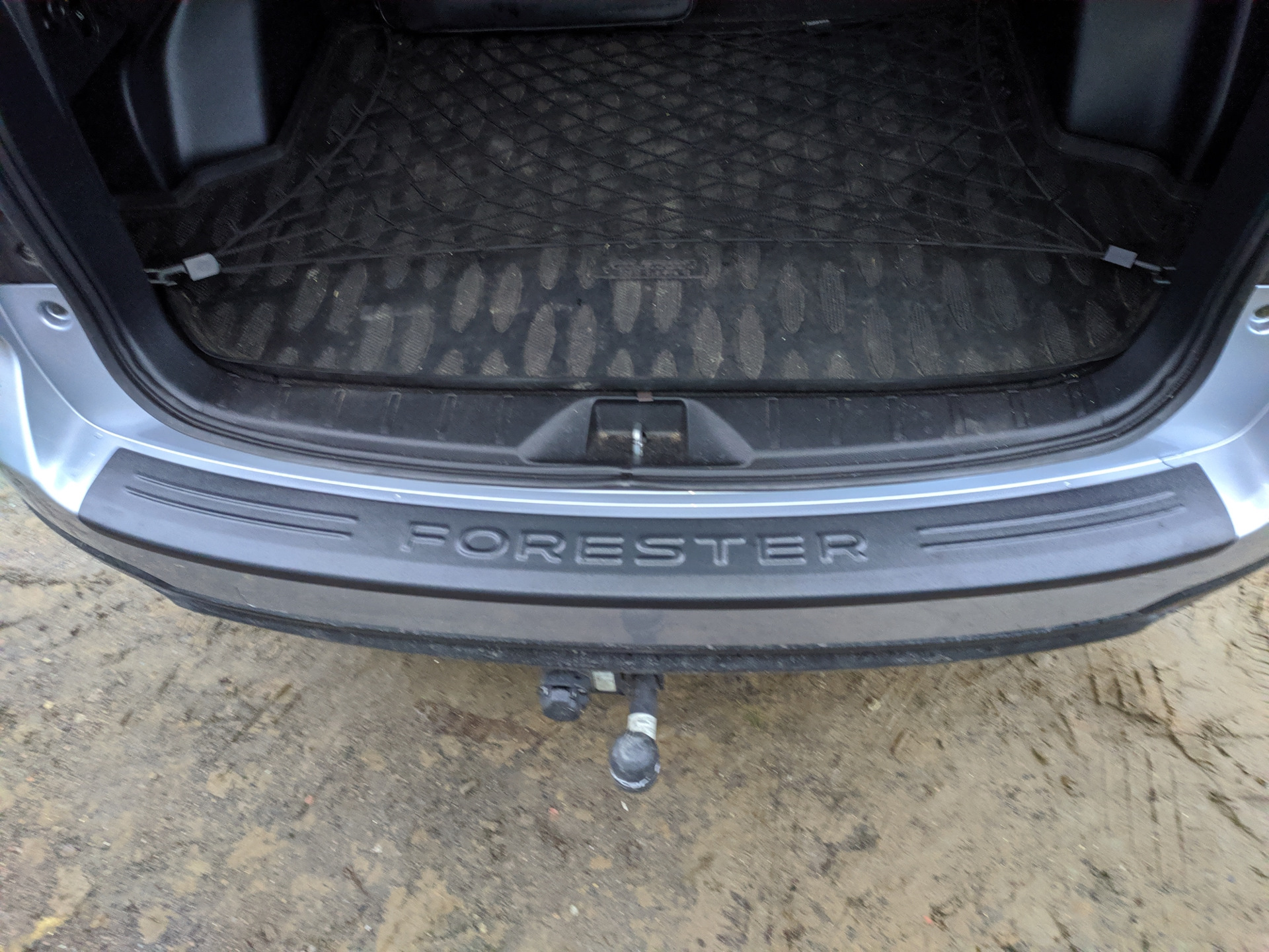 Накладка на задний бампер — Subaru Forester (SJ), 2,5 л, 2018 года ...