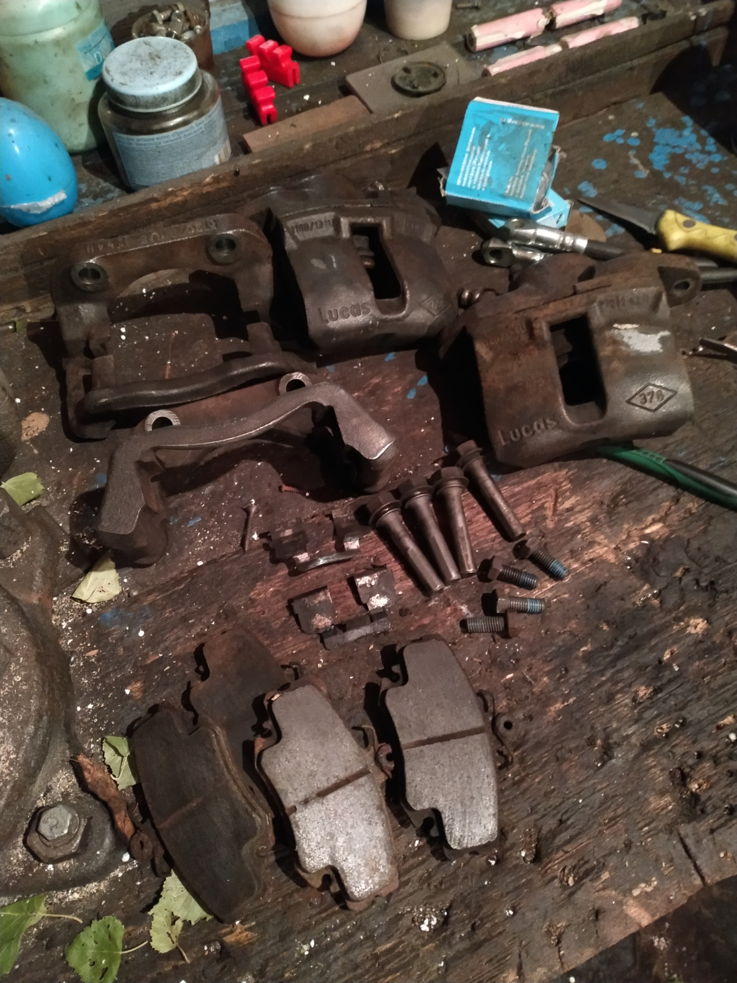 Резиновый чехол МКПП от Impreza GC8 + Шайбы штуцера турбины + Болт ...