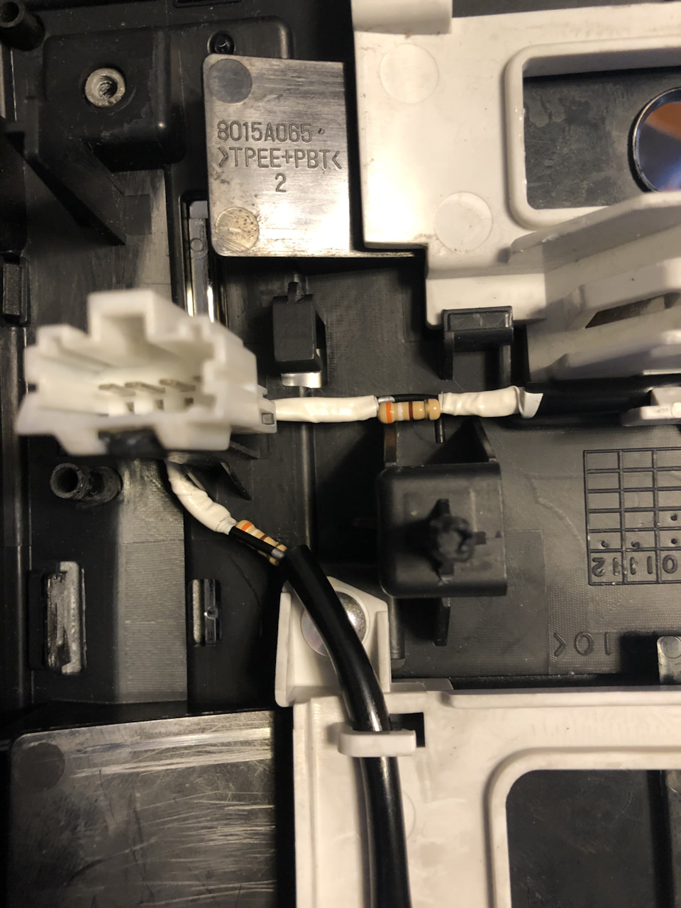 8015A065 Mitsubishi | Запчасти на DRIVE2