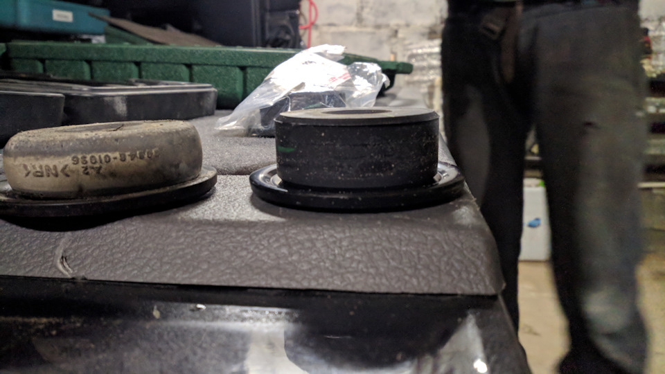 20. Замена стоек — Toyota Land Cruiser 200, 4,7 л, 2008 года | своими ...