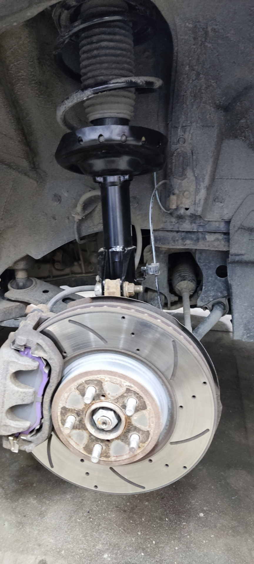Замена передних стоек. — Subaru Forester (SJ), 2 л, 2013 года ...